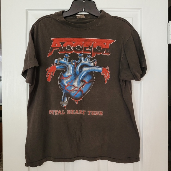 RockIt | Shirts | Rare Vintage Accept 985 Metal Heart Tour Tee | Poshmark